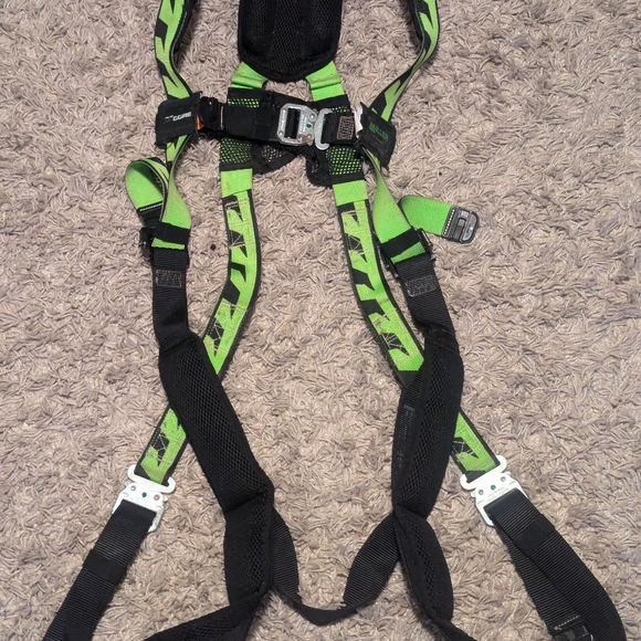 Honeywell | Other | Miller Aircore Full Body Harness Ansi Z359 3310 Lbs ...